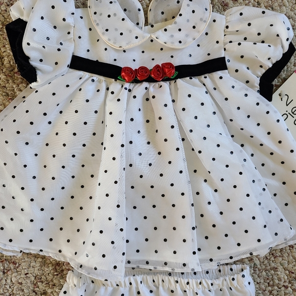 Toys ''R'' Us | Matching Sets | Nwt Vintage Toys R Us Baby Girl Outfit ...